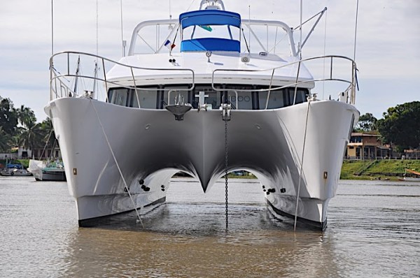 Long range power catamarans – Blue Nomads