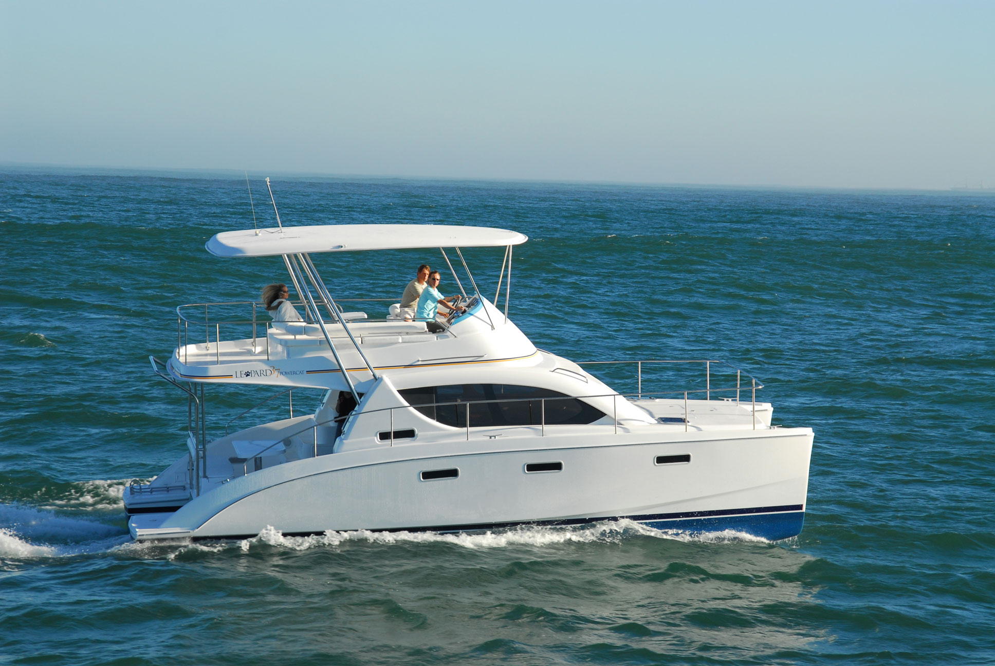 power catamaran – Blue Nomads